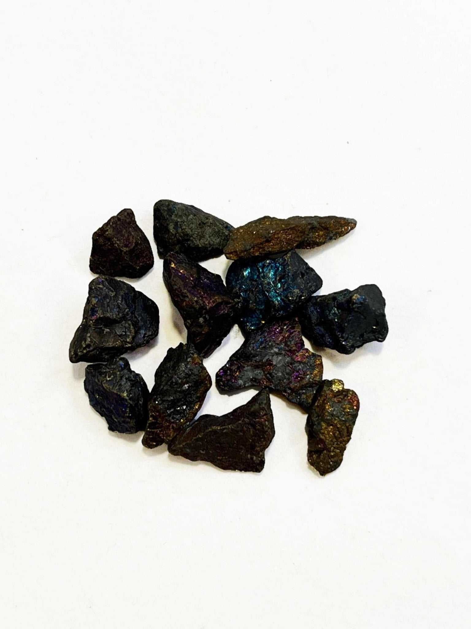 Peacock Ore Rough – Shy Little Witch